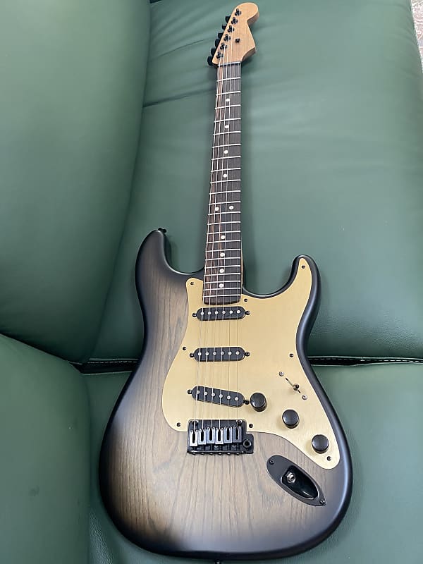 Warmoth Stratocaster 2022 - Satin-finish Burnt | Reverb Australia