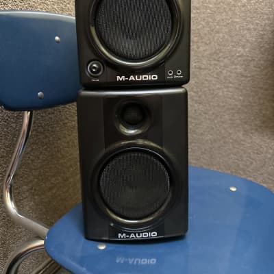 M-Audio Studiophile AV40 Studio Monitors | Reverb