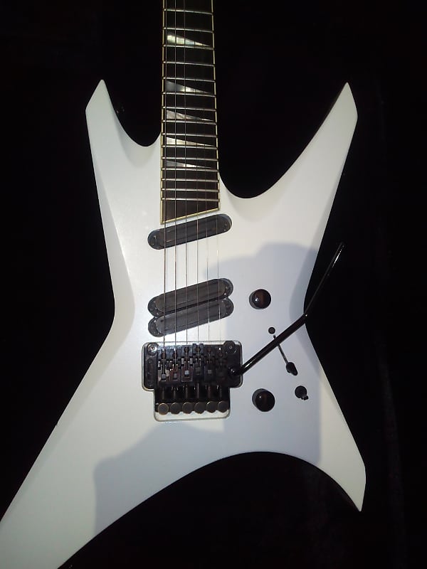Jackson Warrior Professional Pro 1990 Pearl White + Hard Case | Reverb