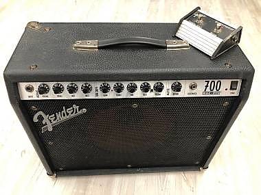Fender Roc Pro 700 | Reverb