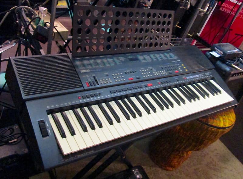 Yamaha PSR-500 61-Key Arranger Workstation 1990s - Black | Reverb