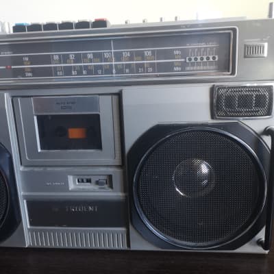 Vintage Trident CX - 452 F Stereo Boombox Powers On AS-IS | Reverb