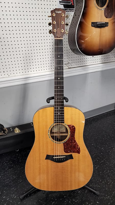 Taylor 710-LTD With Hardshell Case | Reverb