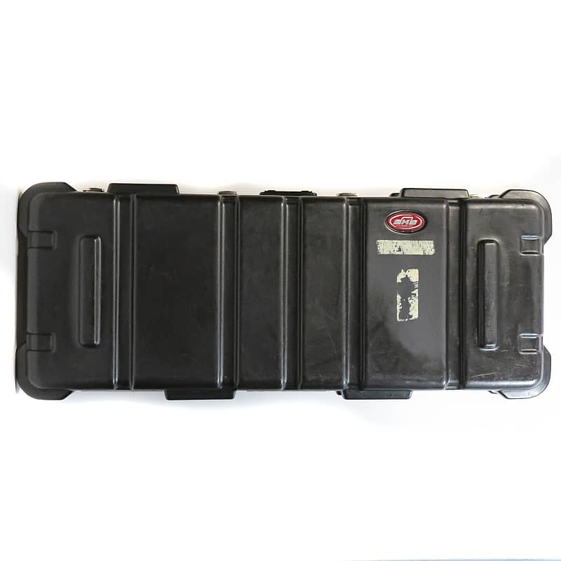 SKB 61-Key Keyboard Case with Wheels - 38.5" x 14" x 4" - | Reverb