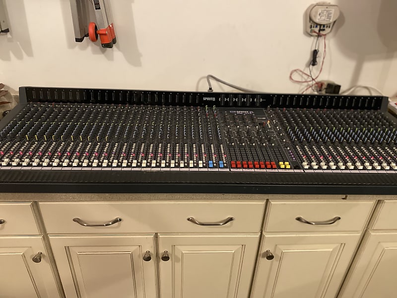 Soundcraft Spirit 8 40 channel Mixer | Reverb