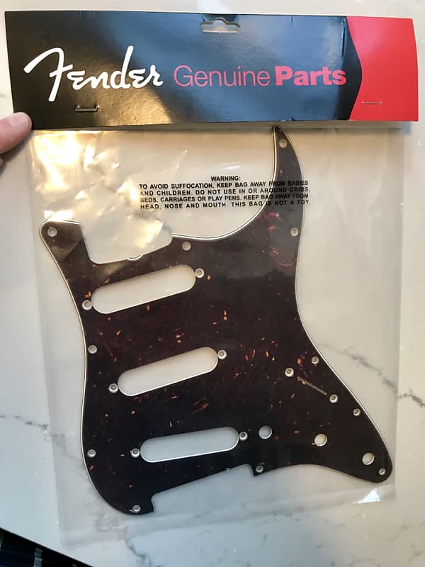 Genuine Fender '62/60s Strat Pickguard 11-Hole Tortoise Shell | Reverb