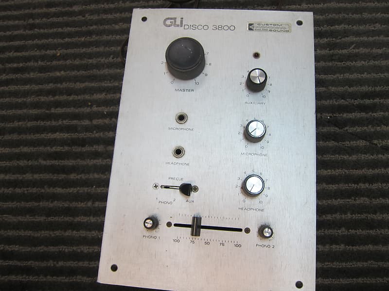 GLI 3800 Mixer, Aux, Phono 1, Phono 2, 1 Microphone, 1 | Reverb