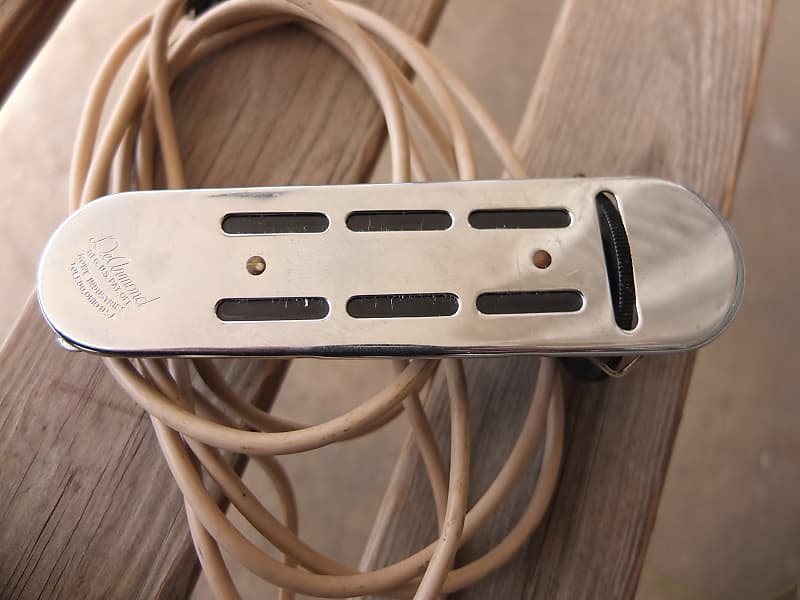 DeArmond 1200 Acoustic Guitar Sound Hole Pickup 60s - Chrome | Reverb