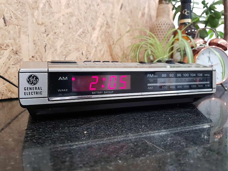 GE General Electric EA7-4634-B Am/Fm Digital Display Clock | Reverb