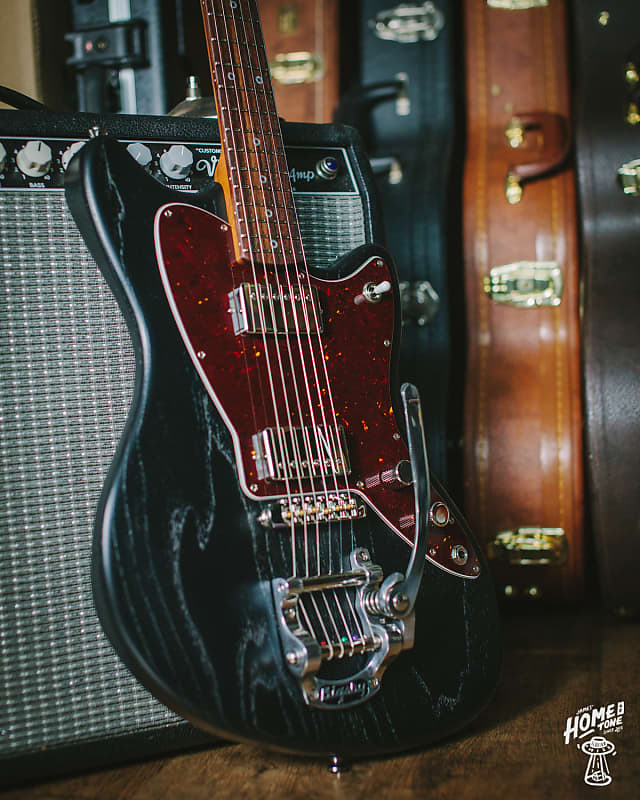 Jennings Guitars Voyager - Solid body boutique offset | Reverb UK