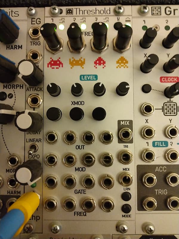 Warped Circuits Threshold Mutable Instruments Edges clone | Reverb