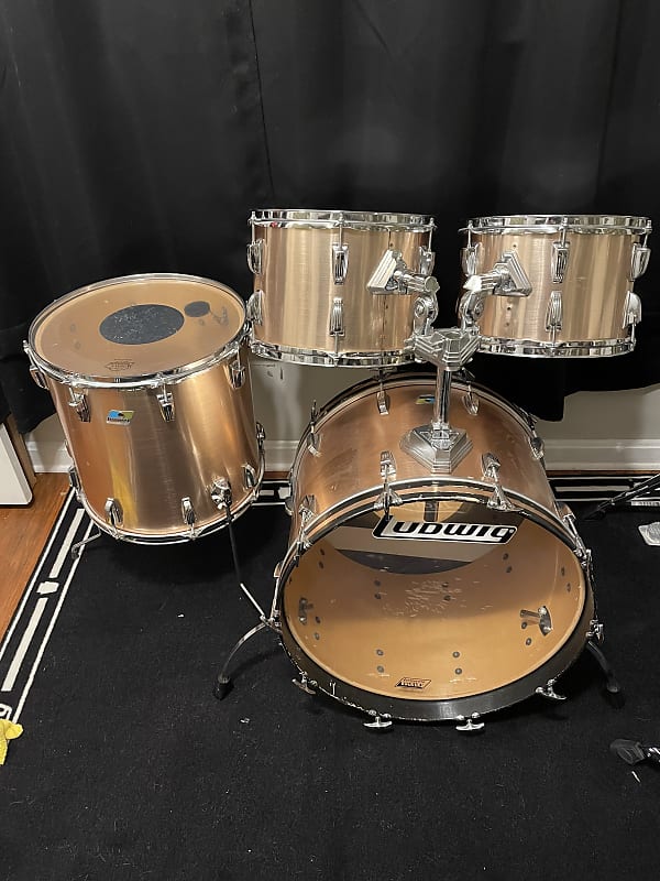 Ludwig Big beat 6 ply shell 1980’s - Brushed gold | Reverb