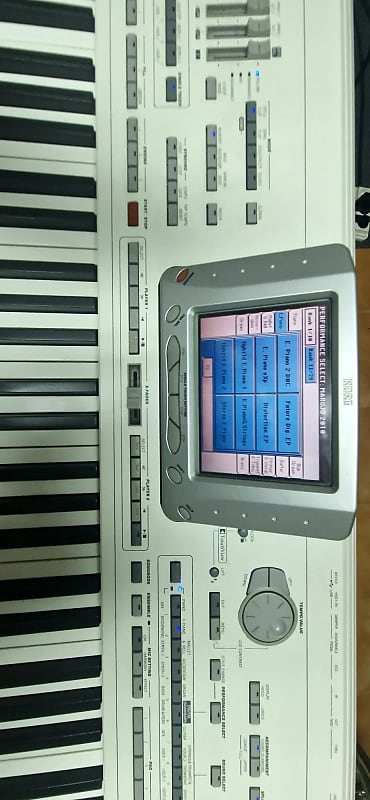 Korg Pa2X Pro 76-Key Professional Arranger Keyboard 2000s - | Reverb