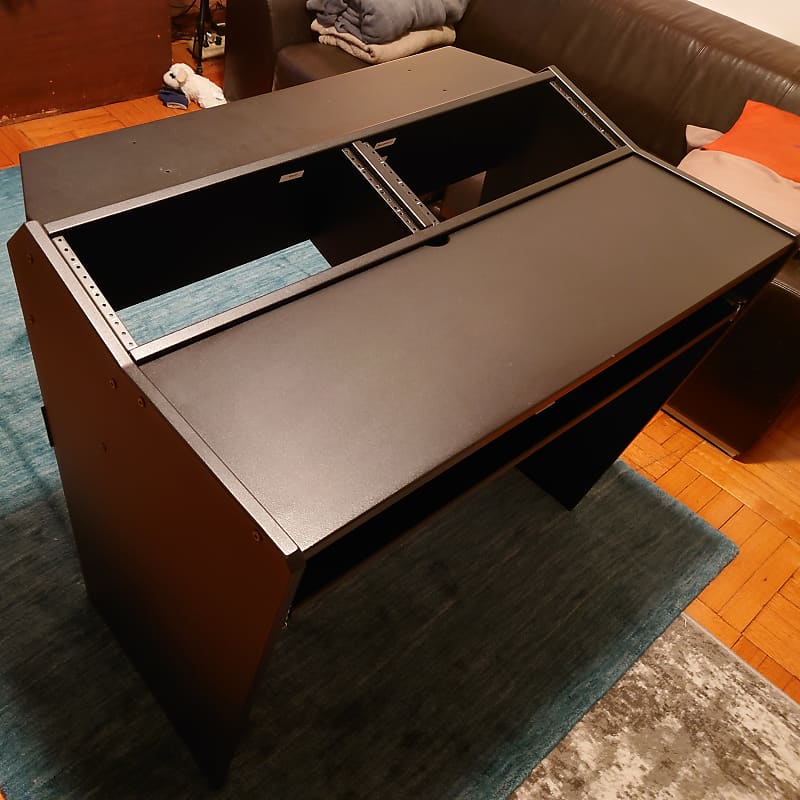 Bazel Studio Desk Raystag-KB-8u rack space Black 61 keyboard | Reverb