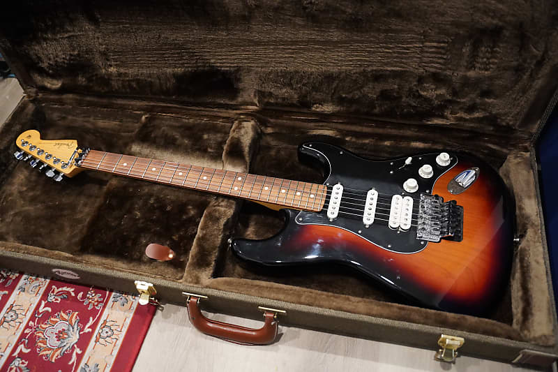 Fender Stratocaster HSS - Sunburst with locking | Reverb Australia
