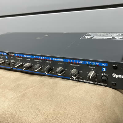 Symetrix 425 dual channel compressor/limiter/expander | Reverb