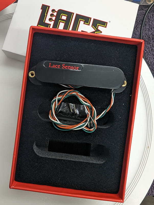 Lace Sensor Red Black | Reverb