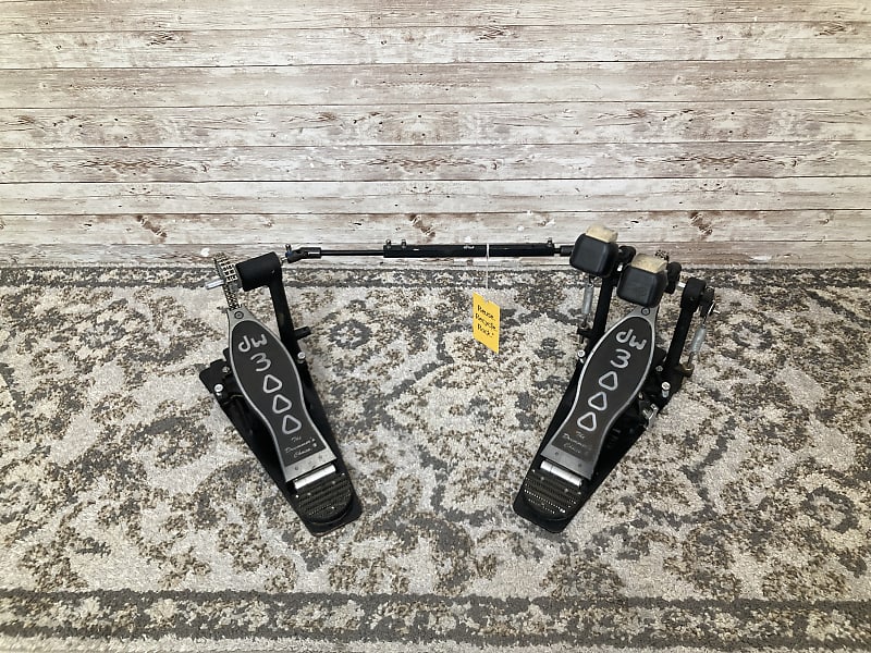 Used DW 3000 DOUBLE KICK PEDAL Drum Hardware | Reverb