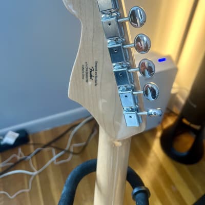 Squier Paranormal Toronado 2021 - Present - 3-Color Sunburst | Reverb