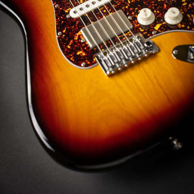 Tom Anderson Icon Classic 3 Color Burst (111022N) | Reverb France