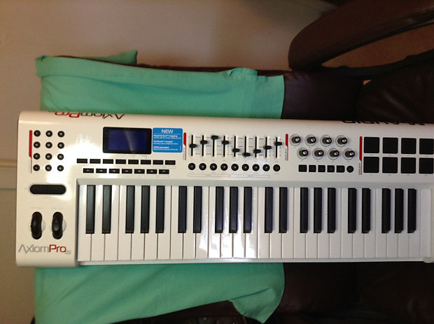 M-Audio Axiom Pro 49 White | Reverb