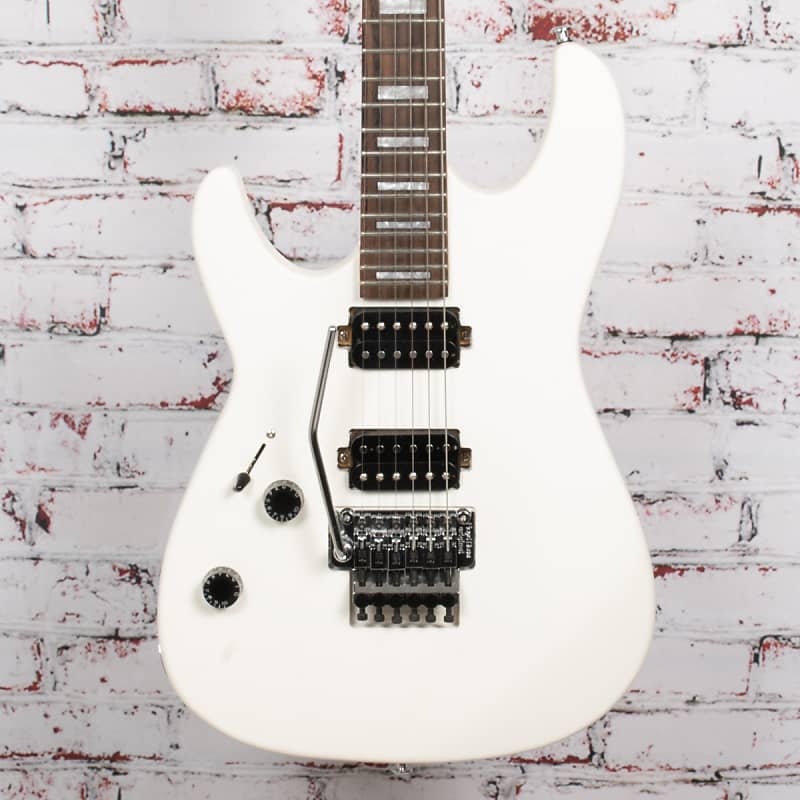 Sawtooth Super Strat, Left-Handed Electric Guitar w/ Floyd | Reverb