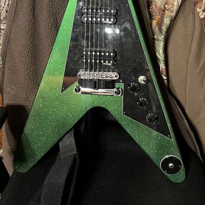 Flying V 7-String Sparkle Green | Reverb