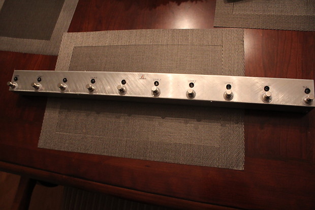 Loop-Master 8 Channel True Bypass Looper - Bypass Channel - | Reverb