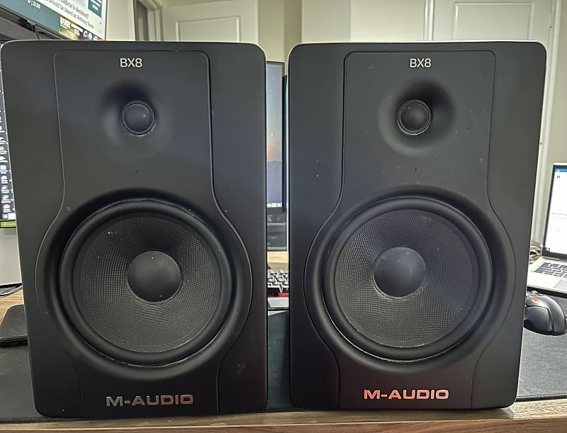 M-Audio BX8 D2 (PAIR) | Reverb