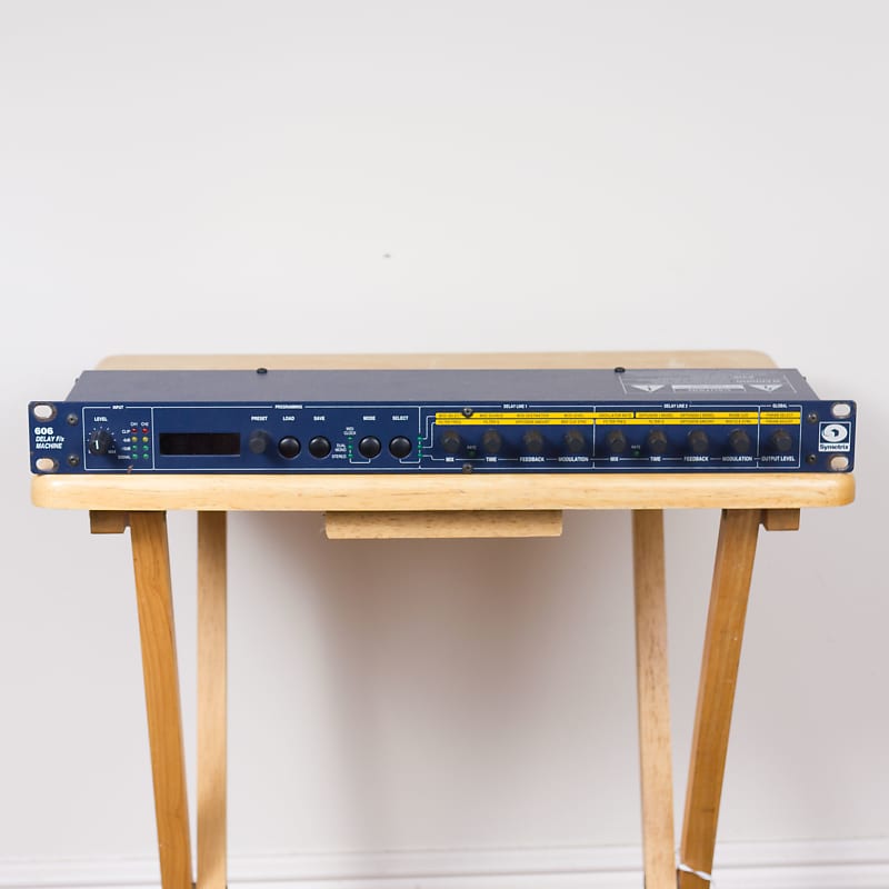 Symetrix 606 Digital Delay | Reverb