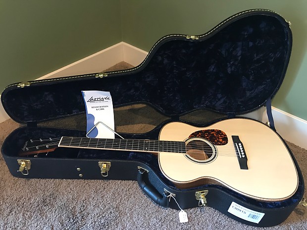 Larrivee OM-40 Custom Flamed Walnut / Austrian Moon Spruce | Reverb