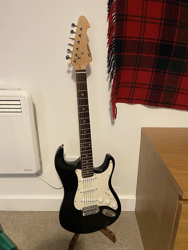 Rockburn ST1-PK Electric Guitar 2010-2012 | Reverb UK