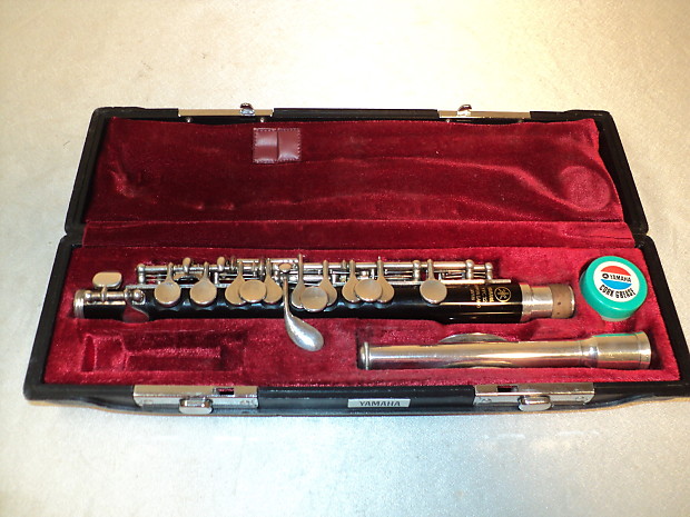 Yamaha YPC32 Piccolo w/ Case - Made in Japan - Ready To | Reverb UK