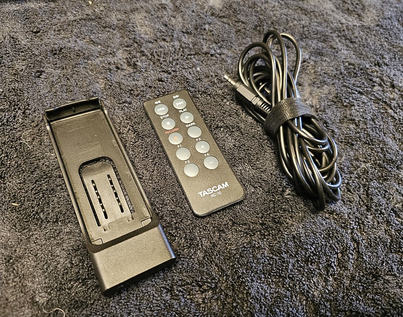 TASCAM RC-10 Wired/Wireless Remote for DR Series | Reverb