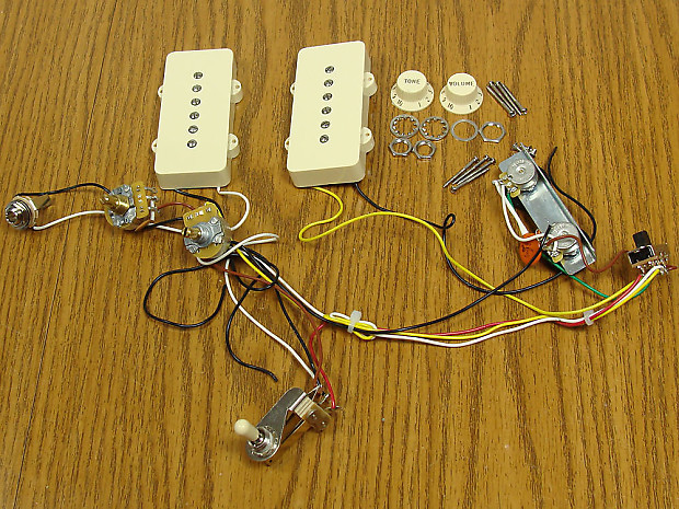 Fender Classic Player Jazzmaster Hot PICKUPS POTS | Reverb France