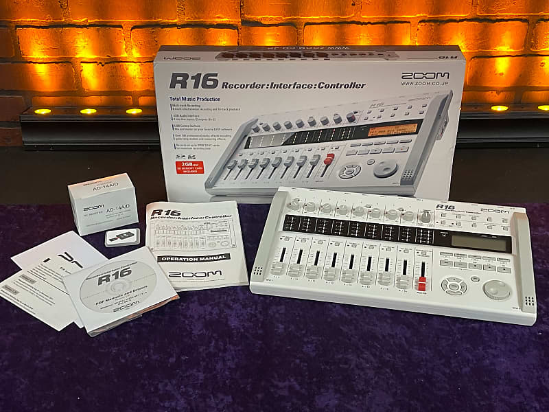 Zoom R16 Digital Multitracker, Audio Interface & Controller, | Reverb
