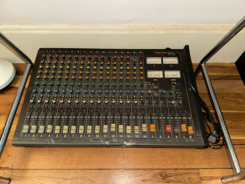 TASCAM M216 | Reverb