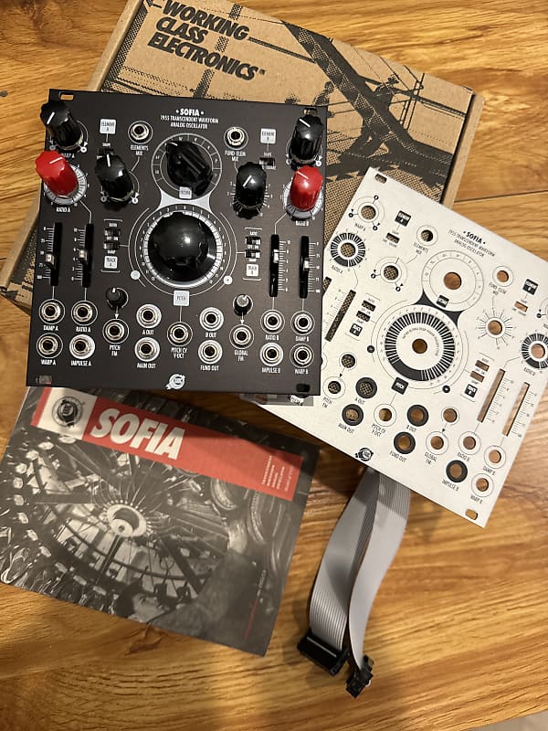 Xaoc Devices Sofia Waveform Analog Oscillator with Black AND | Reverb