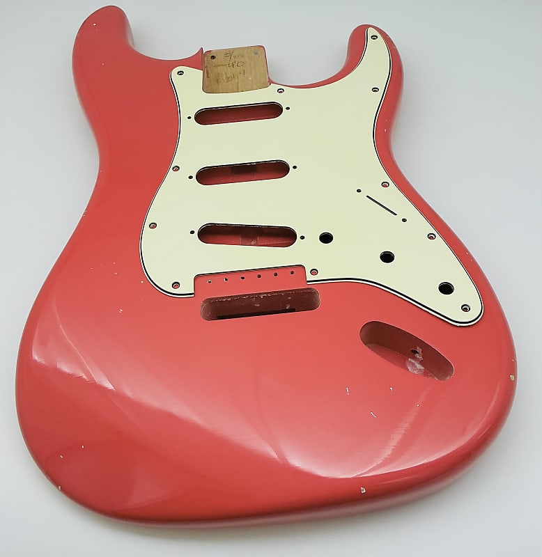 Show Me Nitro Finishes 4lbs 2oz Nitro Lacquer Aged S-Style - | Reverb