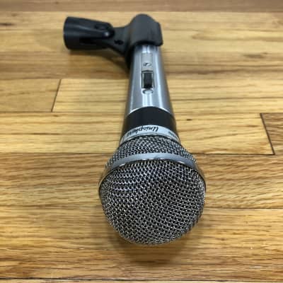 Shure 565SD Switchable Cardioid Dynamic Microphone | Reverb