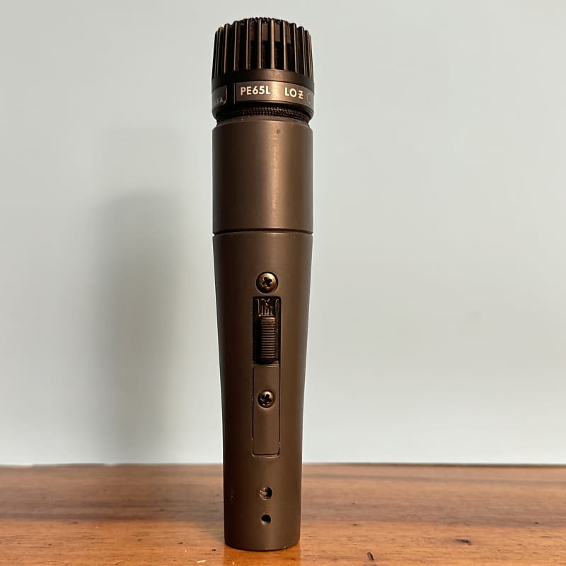 Shure PE65L Dynamic Cardidoid Mic Vintage 1980's w/ Switch | Reverb UK