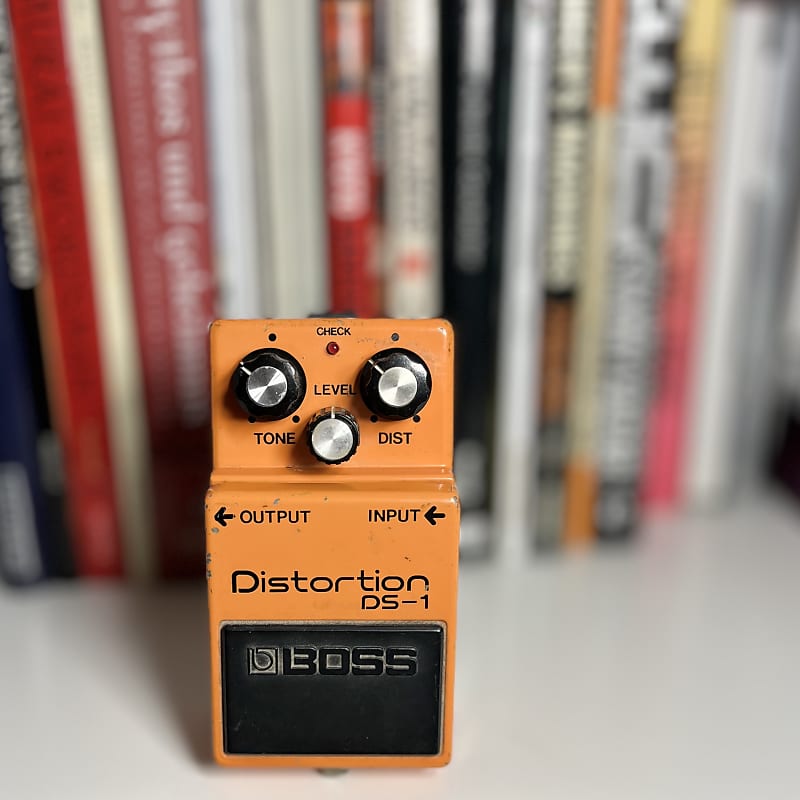 Boss DS-1 | Reverb