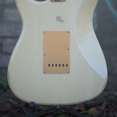 Fender Custom Shop Limited Edition '55 Bone Tone | Reverb France