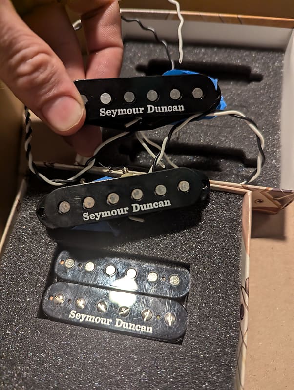Seymour Duncan JB trembucker and Ssl-6 Hss 2022 - Black | Reverb