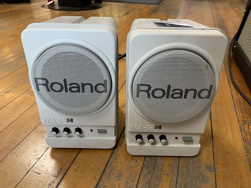 Roland MA12-c | Reverb