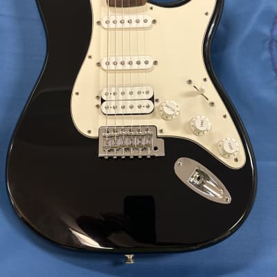 Fender MIM Stratocaster | Reverb