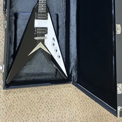 Firefly Flying V burst | Reverb