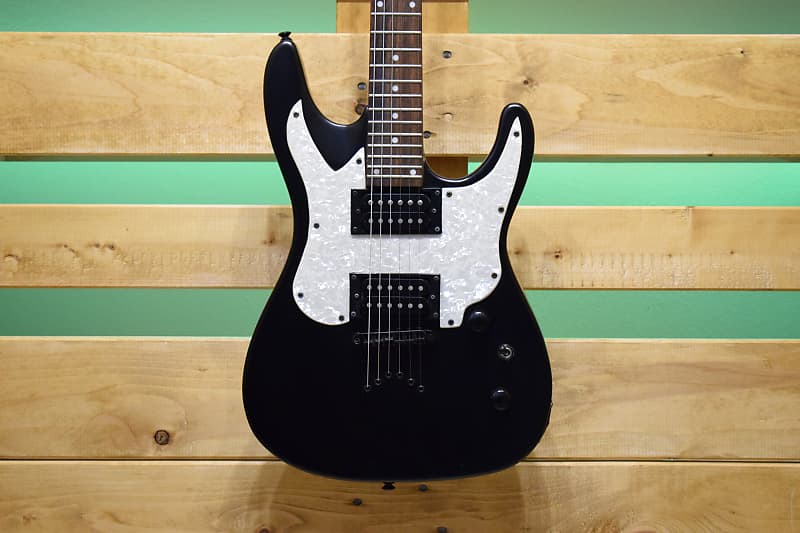 Dean Vendetta XM Strat Style | Reverb