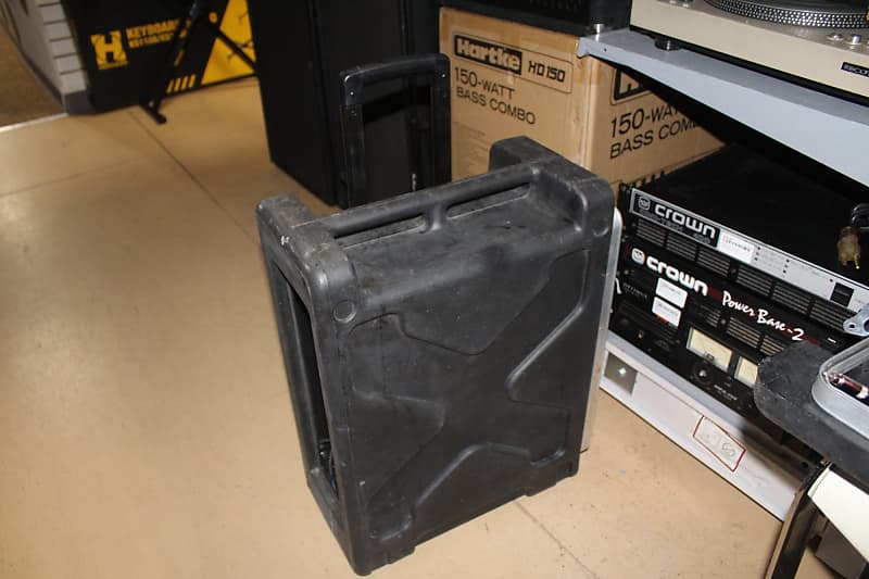 SKB Rolling Rack Case (Used) | Reverb