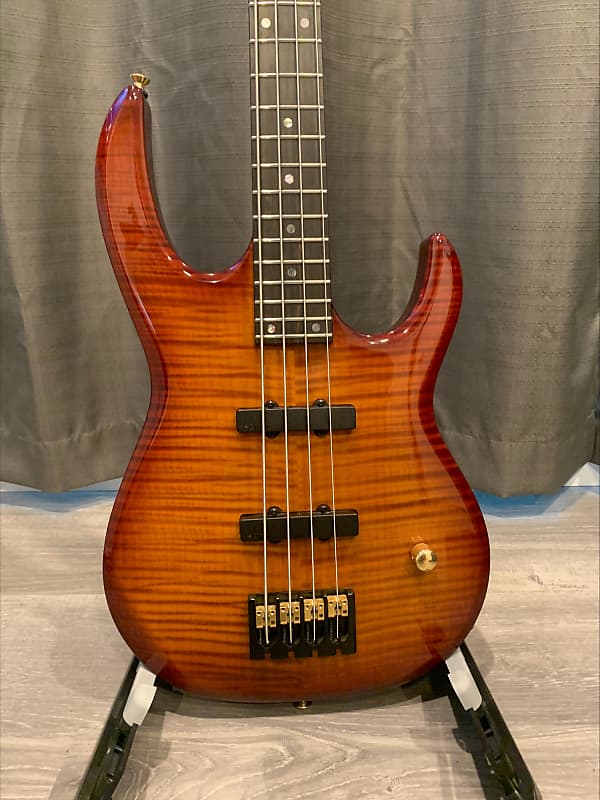 Carvin TBS-4 Bass Guitar | Reverb
